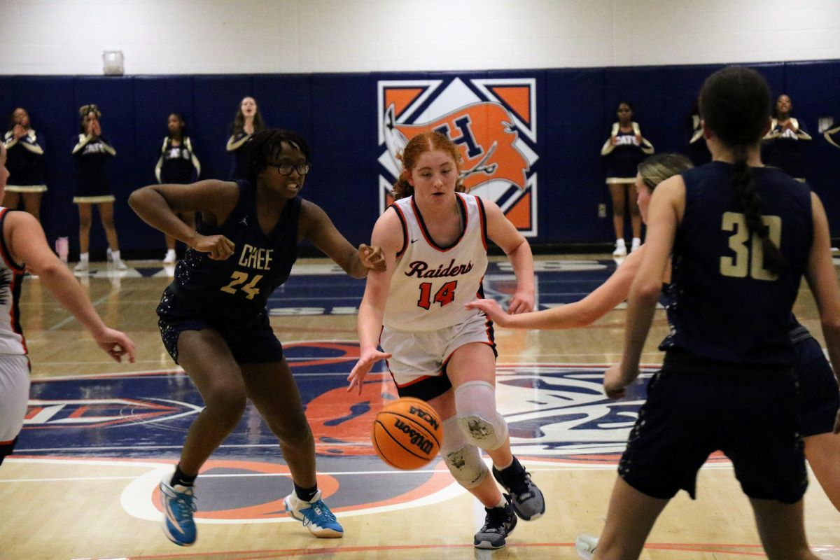 HCHS basketball squads trounce Apalachee in region clash - Now Habersham