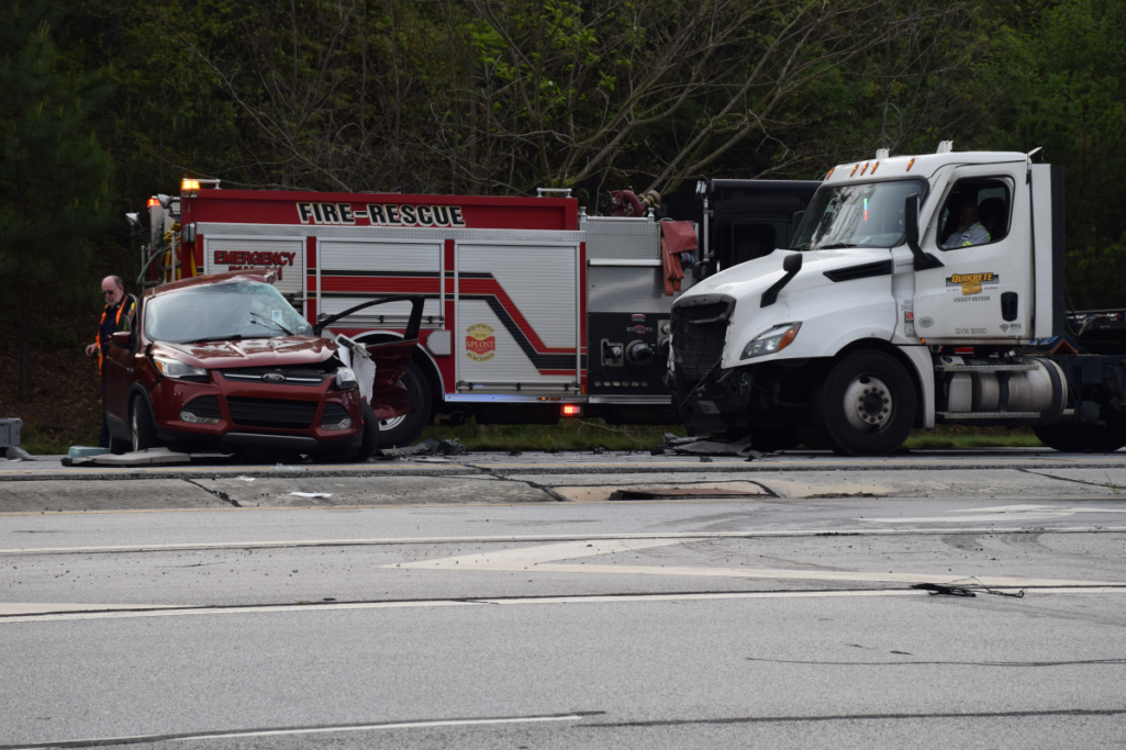 Driver airlifted to hospital after wreck on US 441/GA 15 - Now Habersham