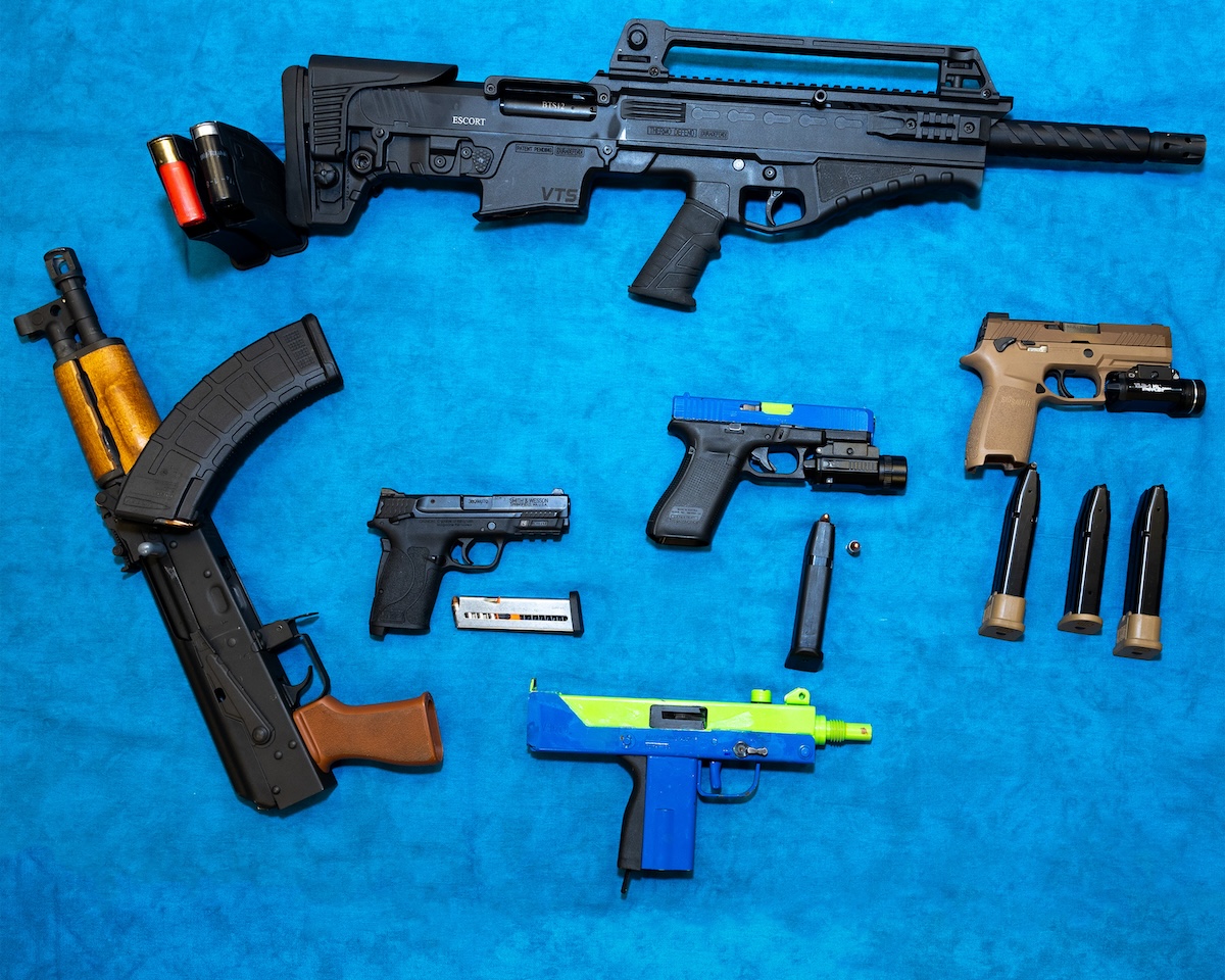 Convicted felon's home raided, 6 guns seized - Now Habersham