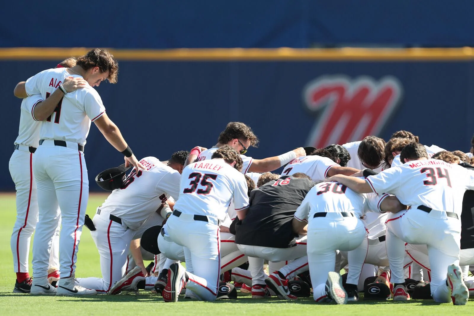 Georgia baseball’s season ends one win shy of College World Series ...