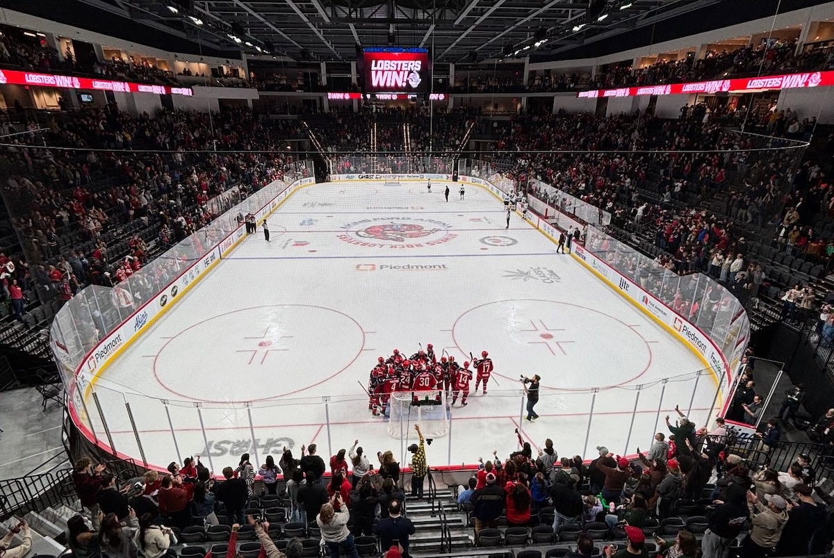 Claws Up: Rock Lobsters bring professional hockey home to Northeast ...