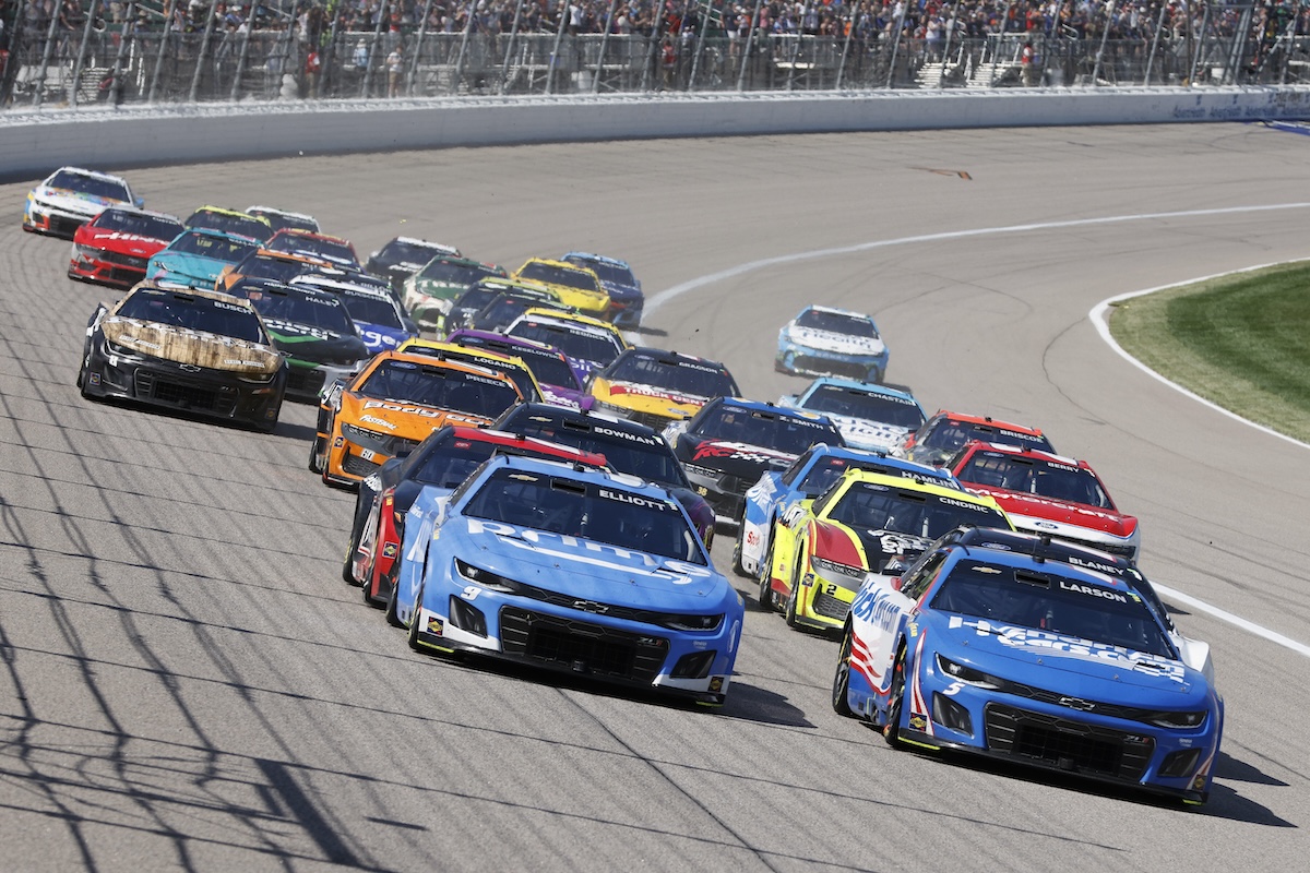 Kyle Larson wins again at Kansas, dominating for his 3rd NASCAR Cup ...