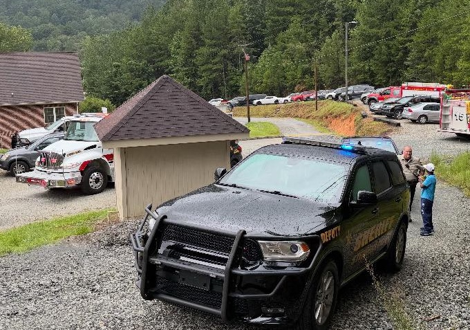 Hiker rescued after fall at Toccoa Falls - Now Habersham