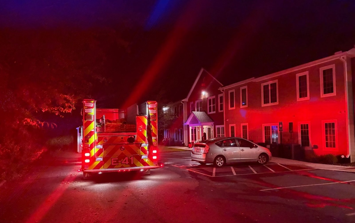 Firefighter rescues woman from burning apartment in Baldwin - Now Habersham