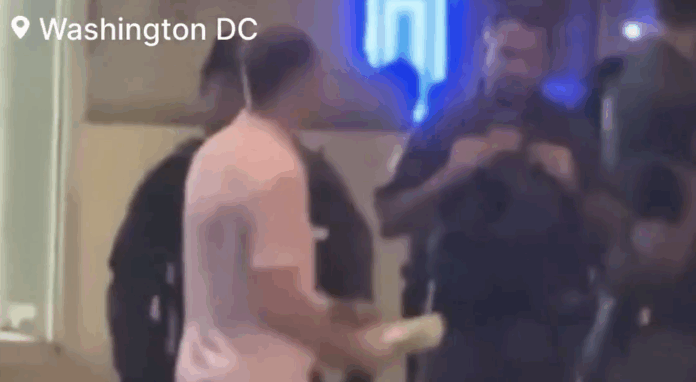 Man who threw sandwich at federal agent in Washington is found not ...