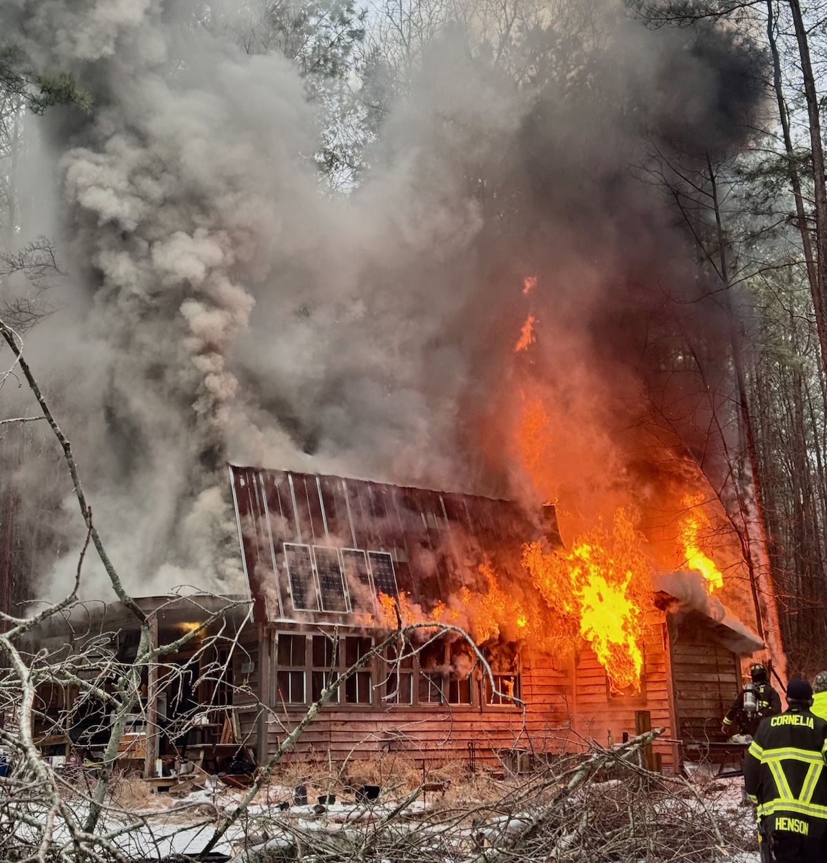 Weather, road conditions hamper fire response on Welcome Home Road ...